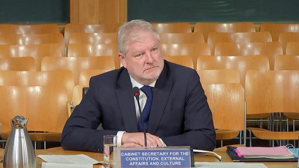 Angus Robertson makes 'gold-plated' commitment to restore £6.6m of arts ...